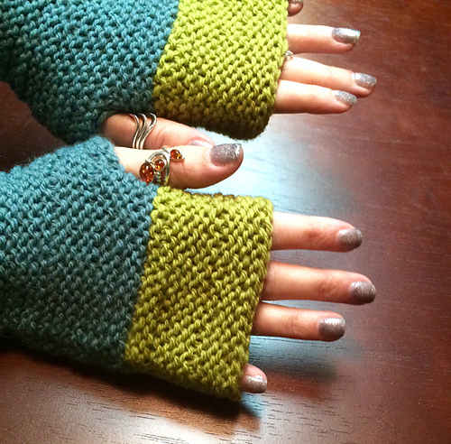 Ravelry: Block Top Mitts pattern by Mindy Abodeely