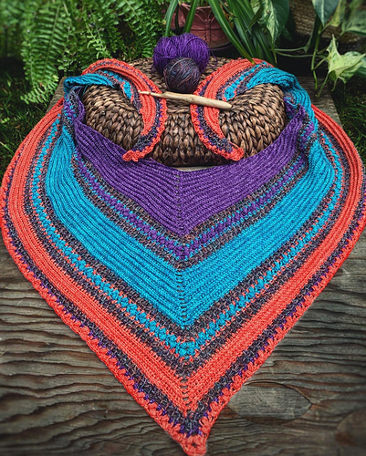 Ravelry: Novum Alas Shawl pattern by Kristina Ziese - Miramar Woods