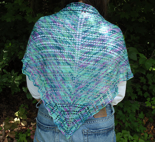 Ravelry: Quasar pattern by Chrissy Prange