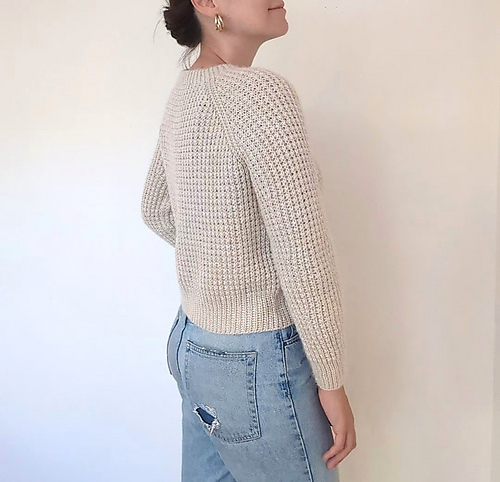 Ravelry: Duna Sweater pattern by Maria Collarte