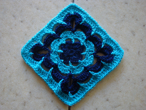 Ravelry: Shell Collection 6" Granny Square pattern by Shelley Husband