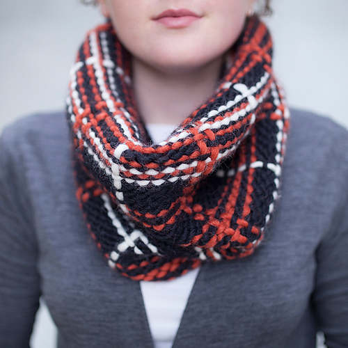 Ravelry: Tartan Themed Snood pattern by The Woven Co