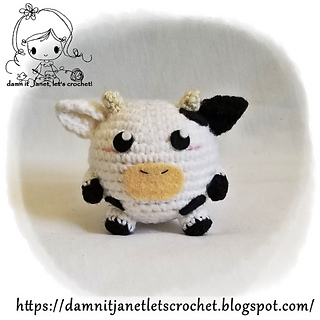 Ravelry: Round Plush Cow pattern by Janet Carrillo
