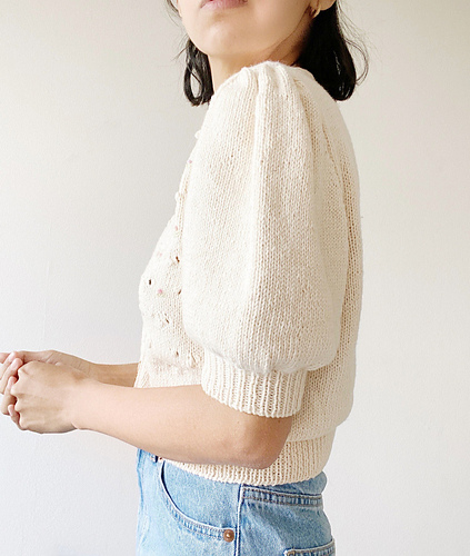 Ravelry: Cardigan Fleur pattern by Mochiknits