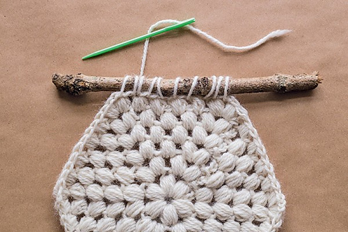 Ravelry: DIY hexagon wall hanging pattern by Mollie Makes