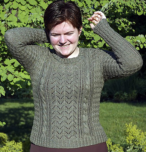 Ravelry: Weekend Pullover pattern by Veronik Avery