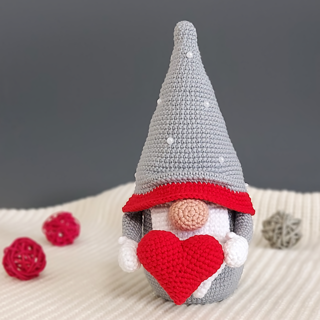 Ravelry: Gnome Valentine pattern by Shvetsova Olga