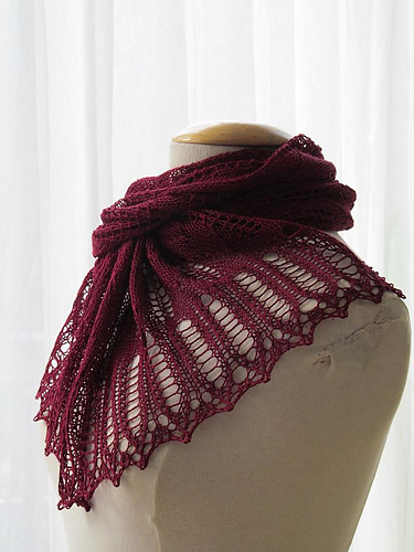 Ravelry: Kiss pattern by A Passion For Lace...