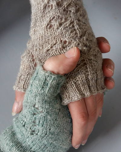 Ravelry: Shellies pattern by A Passion For Lace...