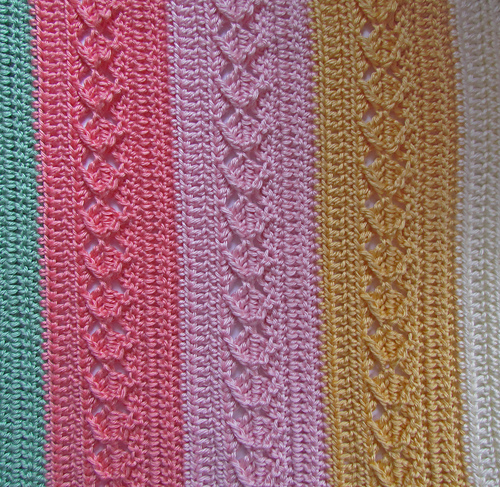Ravelry: Diamond Chevron Blanket pattern by Cindy Toner