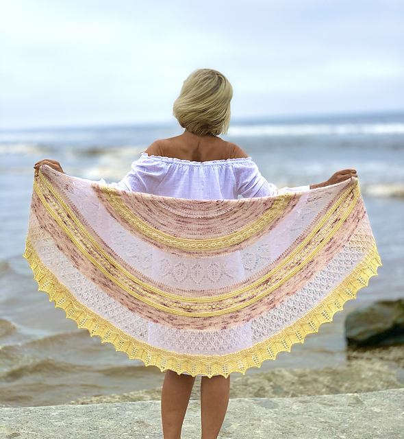 Ravelry: Beauty Queen pattern by Cally Monster