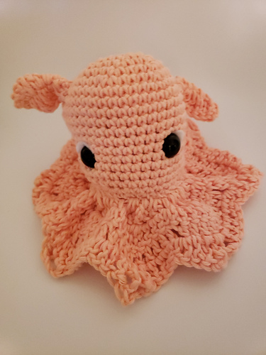 Ravelry: Amigurumi Dumbo Octopus - Dundee pattern by Kait Vickers