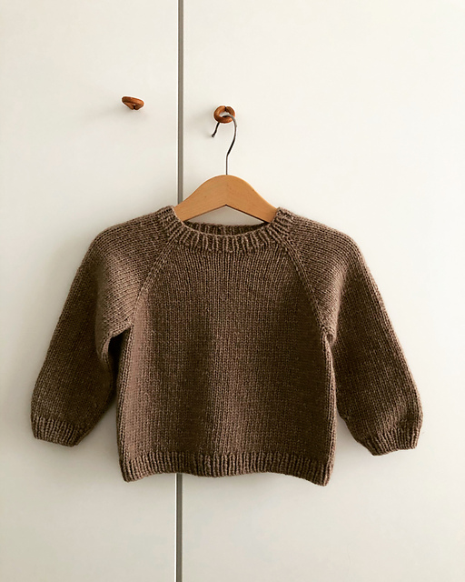 Ravelry: Simple Sweater Mini (DE) pattern by Nadine Hirschi