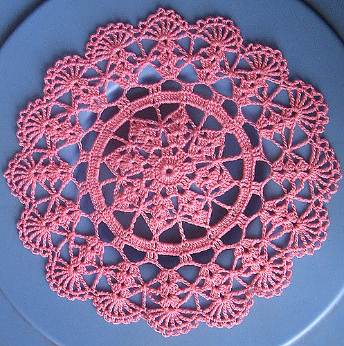 Ravelry: Berka Shell Doilies pattern by Coats Design Team