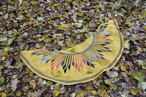 Ravelry: Fire Bird Shawl pattern by Lyudmila Aksenik Old