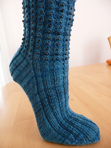 Ravelry: Phoenix Tears Socks pattern by Elizabeth Ravenwood