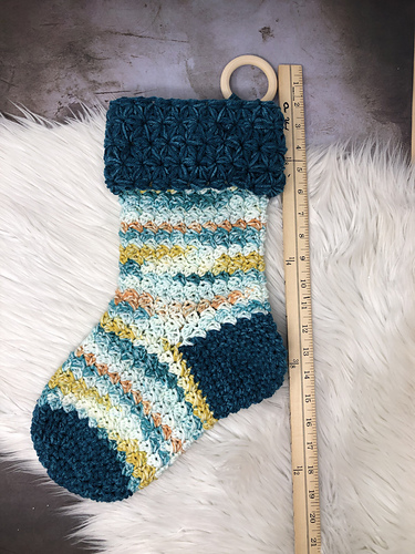 Ravelry: Jazzy Santa Sock pattern by tl.crochet