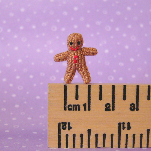 Ravelry: Micro Miniature Gingerbread pattern by Mariella Vitale