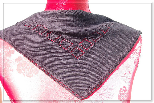 Ravelry: Aili - Winterblätter / Winterleafs pattern by Barbara Lösche