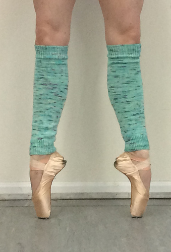 Ravelry: BB Leg Warmers pattern by Lili