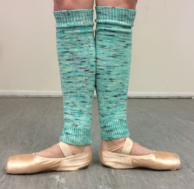 Ravelry: BB Leg Warmers pattern by Lili