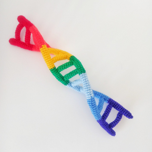 Ravelry: Crochet DNA/ pattern by Olga Tomas