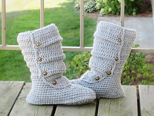 Ravelry: Woman's Slouch Boots pattern by CrochetDreamz