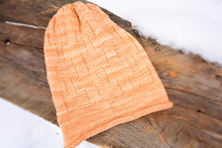 Ravelry: Bark Block Toque pattern by Willa Sugar