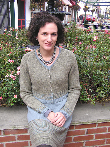 Ravelry: Centre-Ville Cardigan pattern by Nancy Eiseman