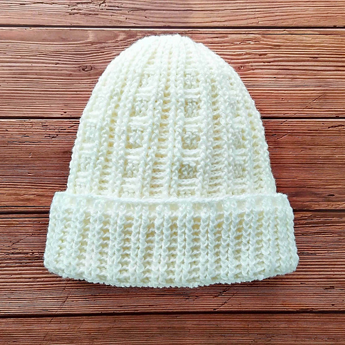 Ravelry: Hat for Women pattern by Natali Berzore