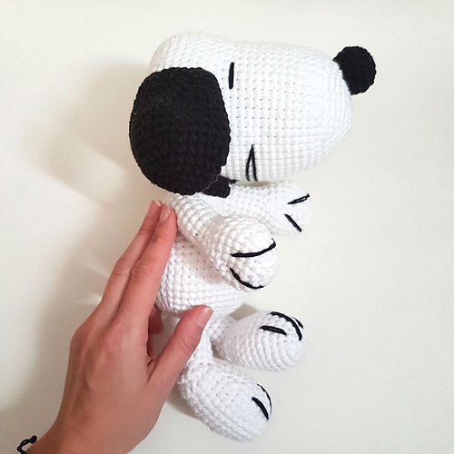 Ravelry: Snoopy pattern by Natali KNV