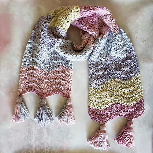 Ravelry: Dream Wave Scarf pattern by Natalia Johnson