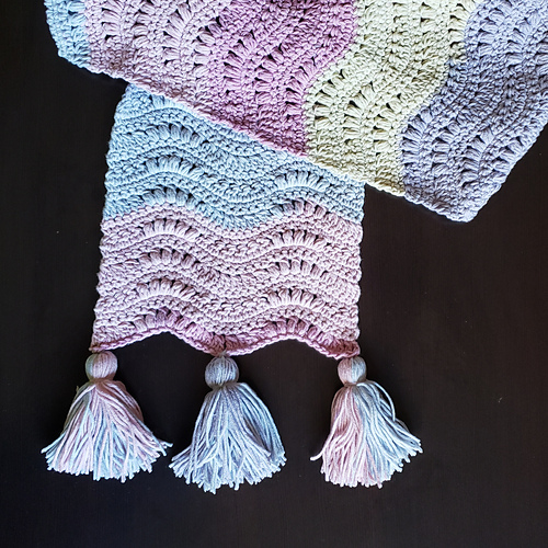 Ravelry: Dream Wave Scarf pattern by Natalia Johnson