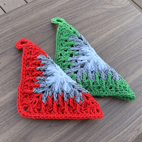 Ravelry: Granny Mosaic Potholders pattern by Natalie Lviv