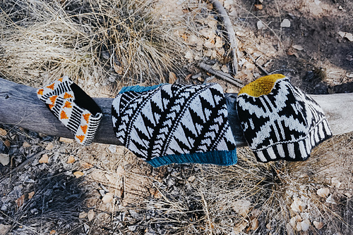 Ravelry: Shik'is Cowl pattern by Jennifer Berg