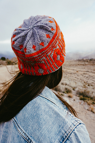 Ravelry: Béeso Hat pattern by Jennifer Berg