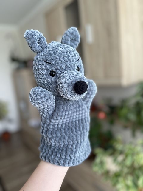 Ravelry: Wolf Hand Puppet pattern by Nataliia Romaniv