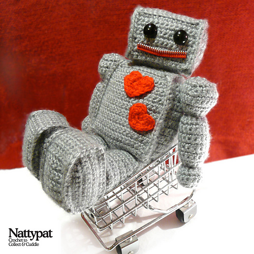 Ravelry: The Lovebot pattern by Natalie Gagnon