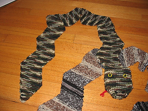 Ravelry: Knitted Snake Puppet Scarf pattern by Kay Meadors