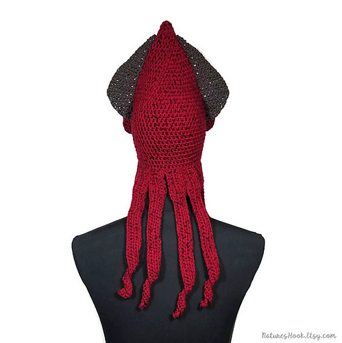 Ravelry: Squid Hat pattern by Jessica Daggit