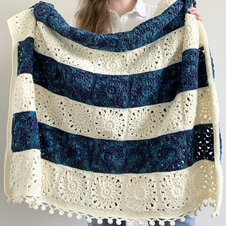 Ravelry: Summer Stripes Sunburst Blanket pattern by Mallory Krall