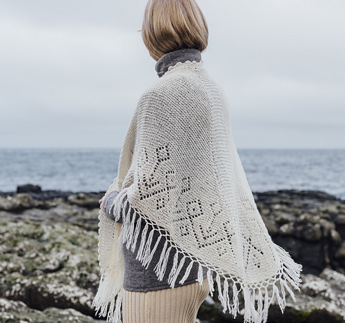 Ravelry: Shawl with Eyelet Pattern (Adult) pattern by Tóra Joensen