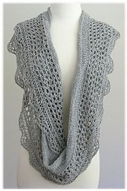 Ravelry: Magnificent Möebius pattern by Nazanin S. Fard