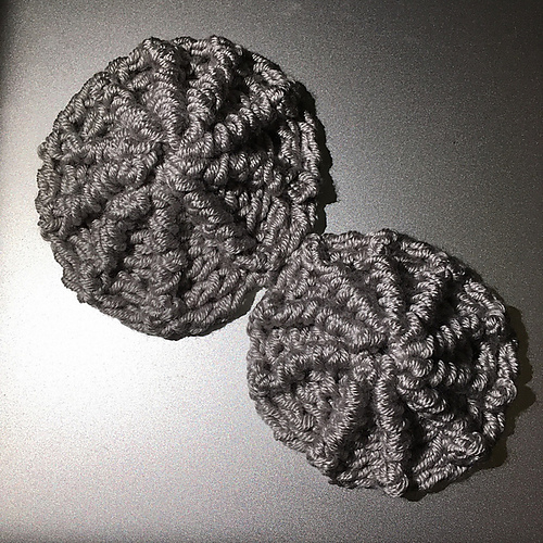 Ravelry: Lovely Limpet Shells! pattern by Artisan loops