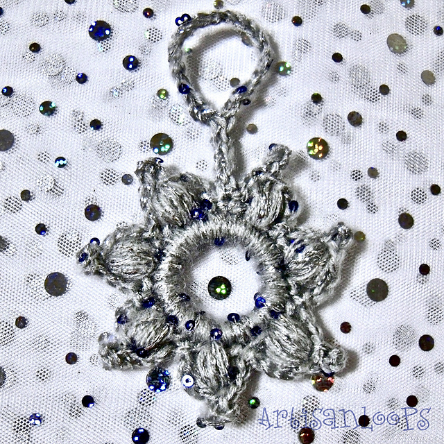 Ravelry: SuperEasy Hanging Ornament pattern by Artisan loops