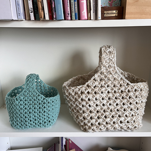 Ravelry: Cube Tote pattern by Lisa Hounshell