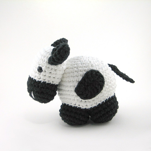 Ravelry: Cow Tipping Toy pattern by NeedleNoodles