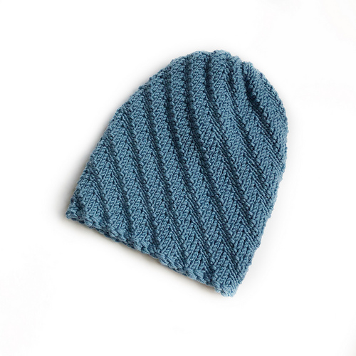 Ravelry: Diagonal hat pattern by Natalia Egorova
