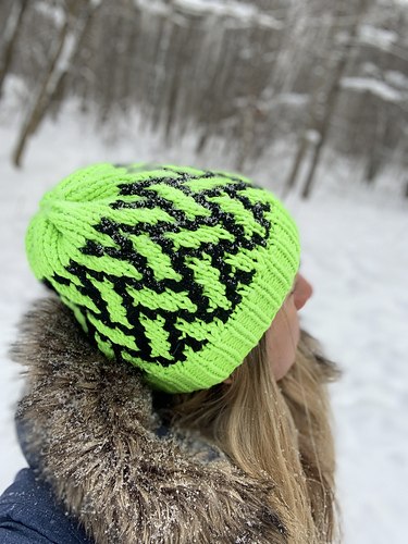 Ravelry: Simple_geometry_hat pattern by Natalia Egorova