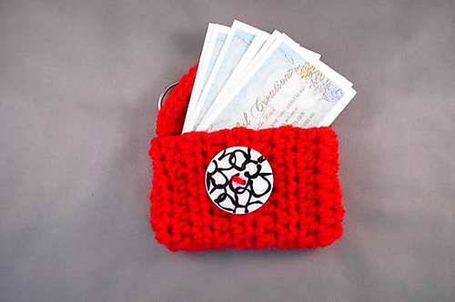 Ravelry: Keychain Business Card Holder pattern by Denelle Campbell